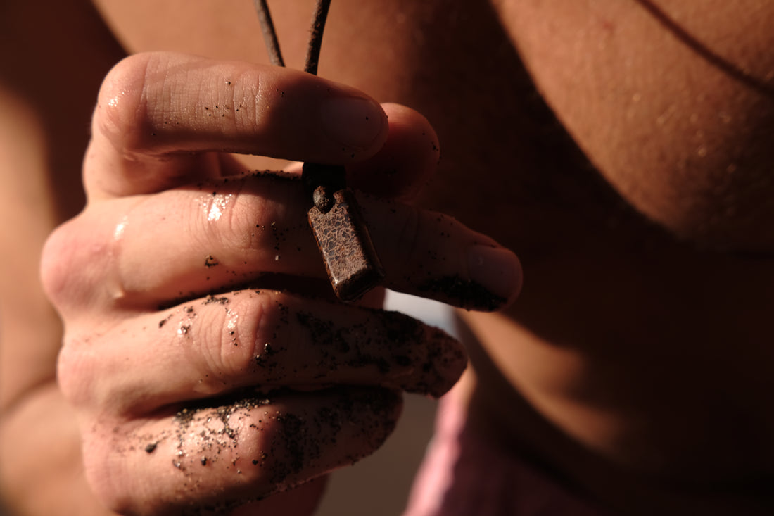 Connecting to Nature | Atlas Accessories